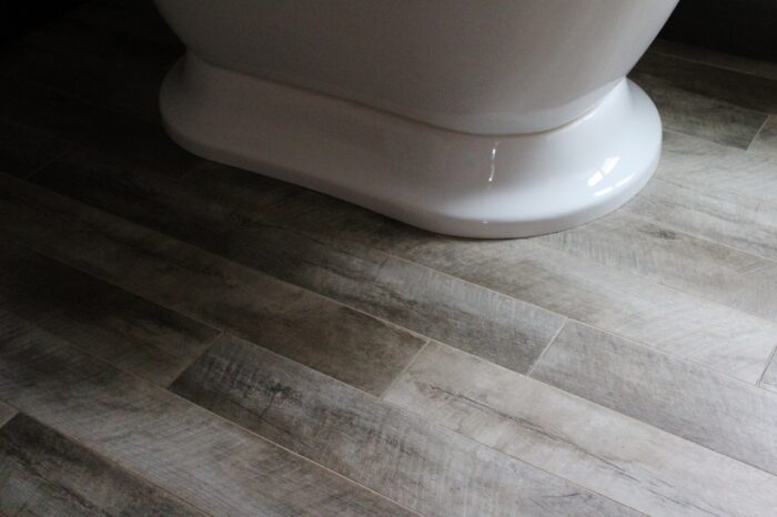 To glue or not to glue: the different install methods of Luxury Vinyl ...